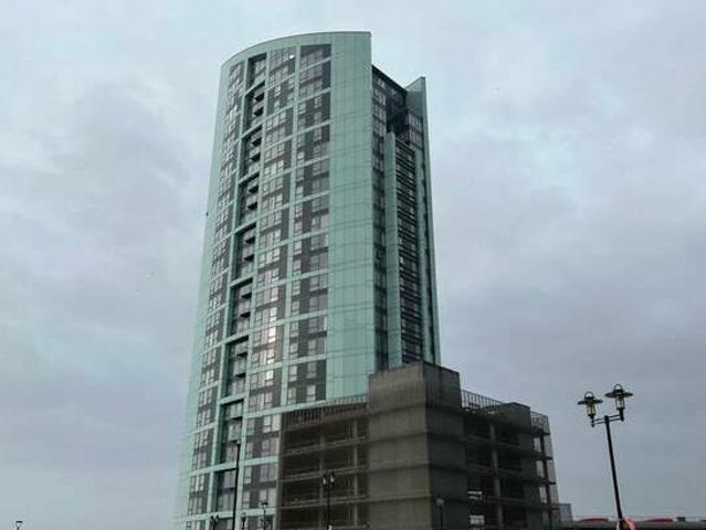 2 bedroom apartment for rent in Alexandra Tower L3