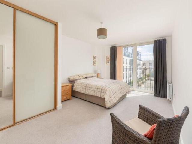 2 bedroom apartment for rent in Alexandra House, Elizabeth Parade, Bath, BA2