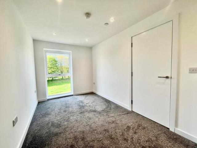 2 bedroom apartment for rent in Alexandra Park, Willow Road, Leeds, LS4