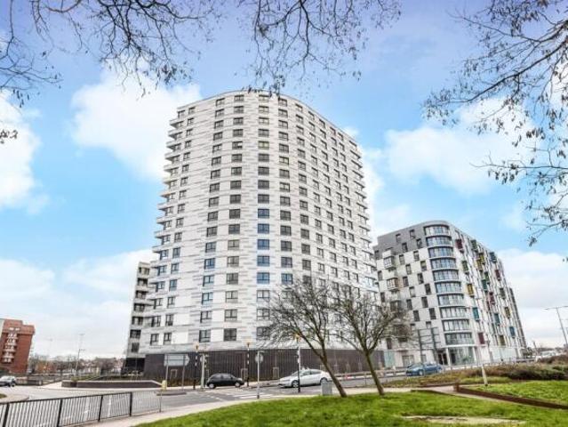 2 bedroom apartment for rent in Alfred Street, Reading, RG1