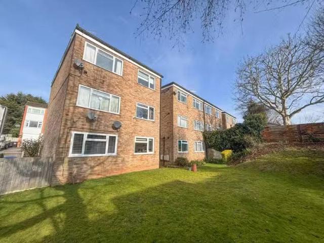 2 bedroom apartment for rent in Alpine Court, Kenilworth, CV8