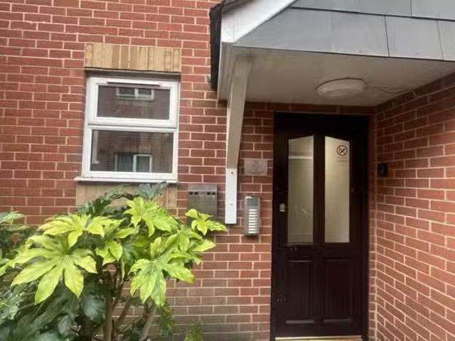 2 bedroom apartment for rent in Amaya Lodge, 54 Alton Road, Bo.