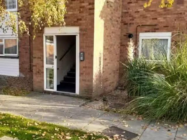 2 bedroom apartment for rent in Annette Close, Wealdstone, Mid.
