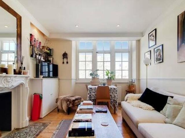 2 bedroom apartment for rent in Anselm Road SW6