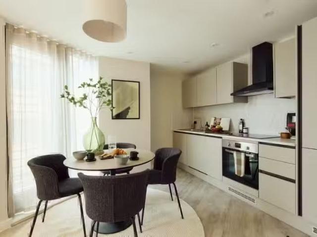 2 bedroom apartment for rent in Apartment 66, Gramercy Tower.
