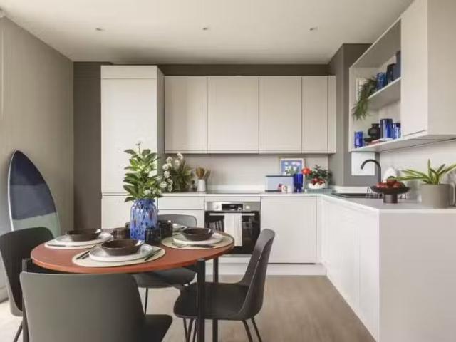 2 bedroom apartment for rent in Apartment 66, Hove Gardens, BN3