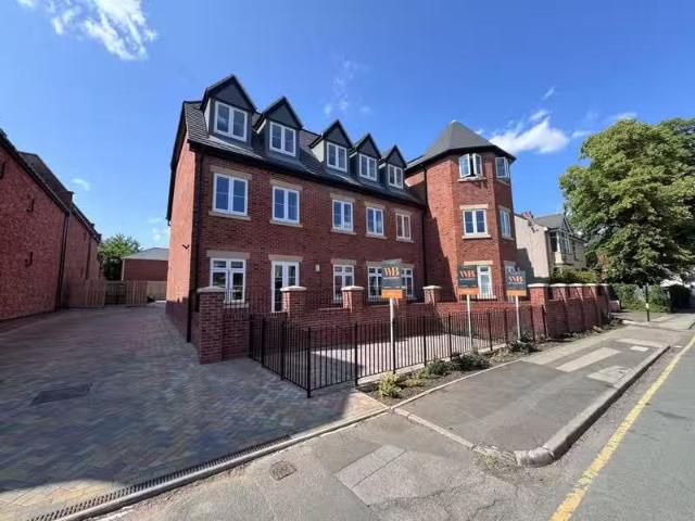 2 bedroom apartment for rent in Apartment 9, Whittle House, 19.