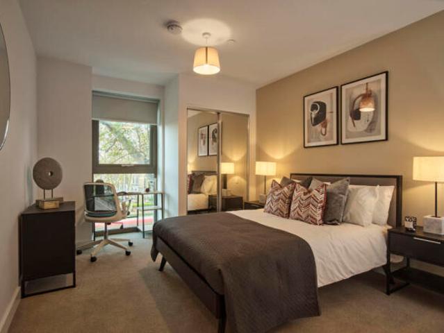 2 bedroom apartment for rent in Apex Gardens, Seven Sisters London N15