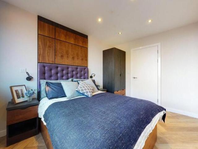 2 bedroom apartment for rent in Apt 53, Live Oasis Belgrave Street #893754, LS2