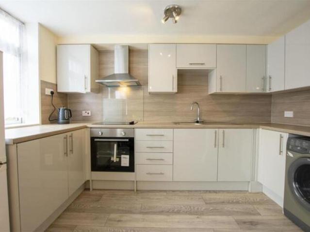 2 bedroom apartment for rent in Arden Grove, Ladywood, Birmingham, West Midlands, B16
