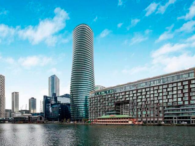 2 bedroom apartment for rent in Arena Tower, 25 Crossharbour Plaza, London E14