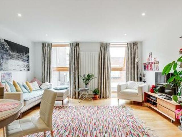 2 Bedroom Apartment For Rent In Arlington Road, Camden