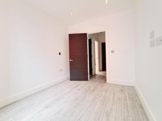 2 bedroom apartment for rent in Arliss Court, Watford, WD17