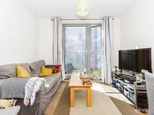2 bedroom apartment for rent in Armidale Place, Montpelier, Br.