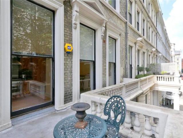 2 bedroom apartment for rent in Ashburn Gardens, Kensington, London, SW7