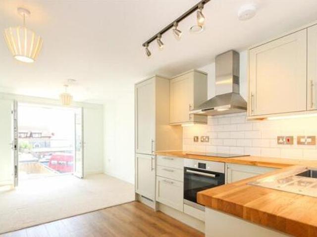 2 Bedroom Apartment For Rent In Ashley Down, Bristol