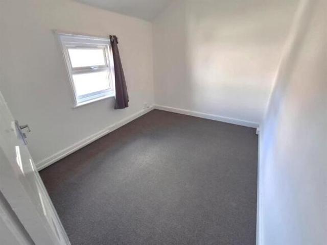 2 bedroom apartment for rent in Ashley Road, Poole, BH14
