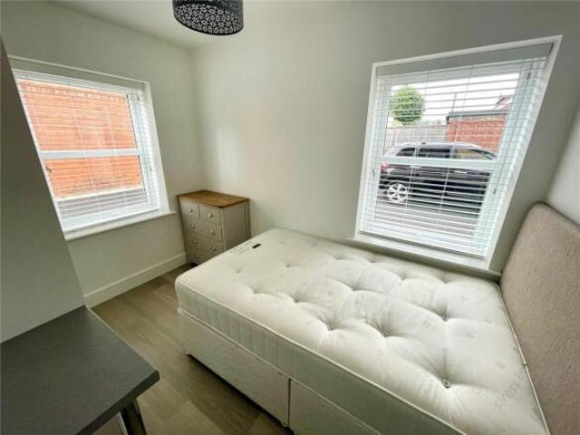 2 bedroom apartment for rent in Ashton Road, Bournemouth, BH9