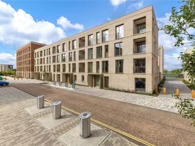 2 bedroom apartment for rent in Aston Terrace, Cambridge, Camb.