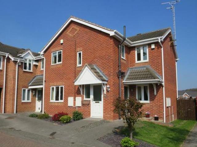 2 Bedroom Apartment For Rent In Aston