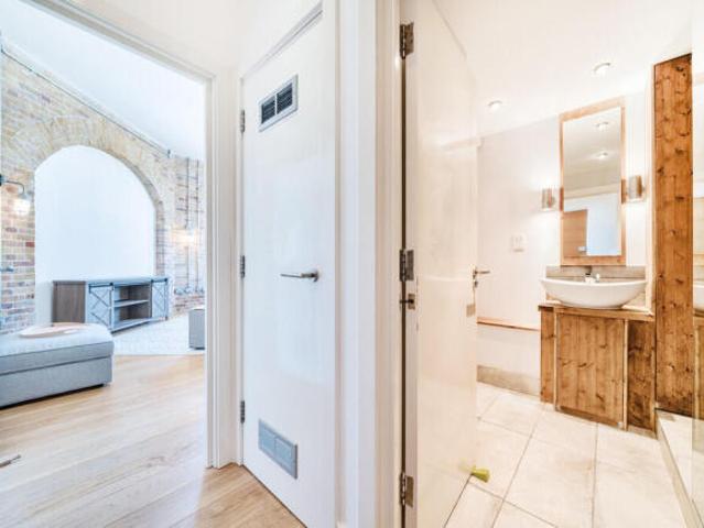 2 bedroom apartment for rent in Building 36a, Cadogan Road, London SE18