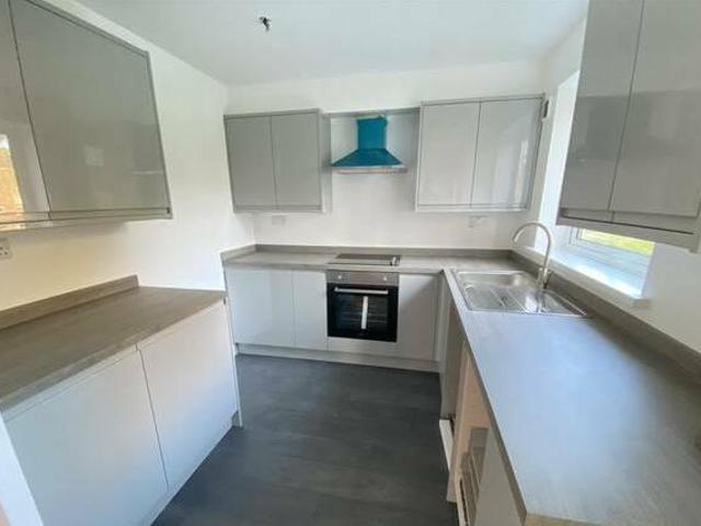 2 bedroom apartment for rent in Burns Drive HEMEL HEMPSTEAD HP2
