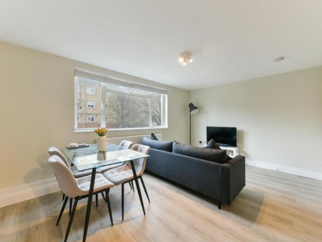 2 bedroom apartment for rent in Burden House, Vauxhall London SW8