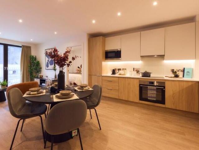 2 bedroom apartment for rent in B. 325 Signal Box Yard, Lower Bristol Road, Bath, Somerset, BA2
