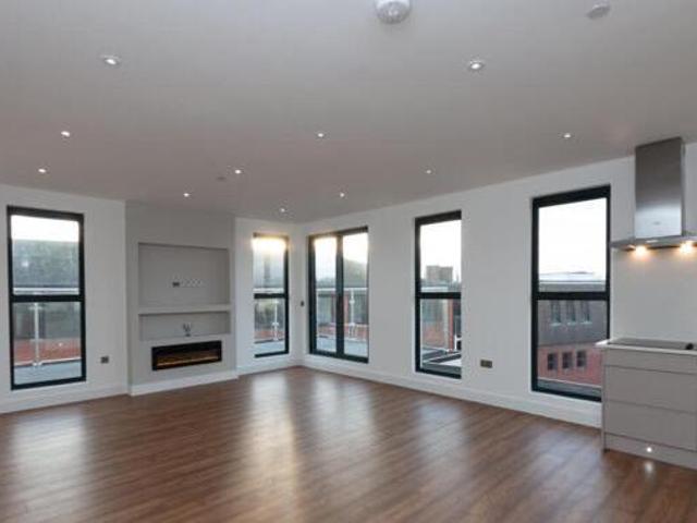 2 Bedroom Apartment For Rent In Basingstoke, Hampshire