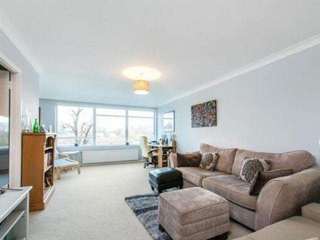 2 Bedroom Apartment For Rent In Barnes, London