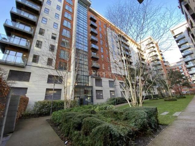 2 bedroom apartment for rent in Barton Place, Greenquarter, M4