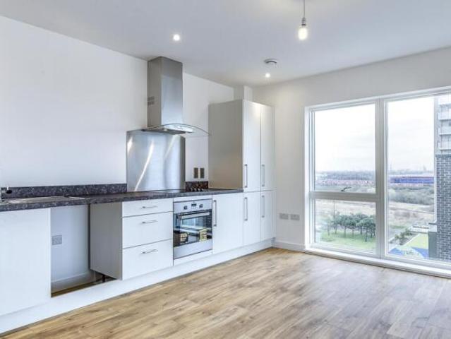 2 bedroom apartment for rent in Bawley Court, 1 Magellan Boulevard, E16