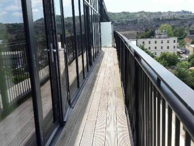2 Bedroom Apartment For Rent In Bath, Somerset