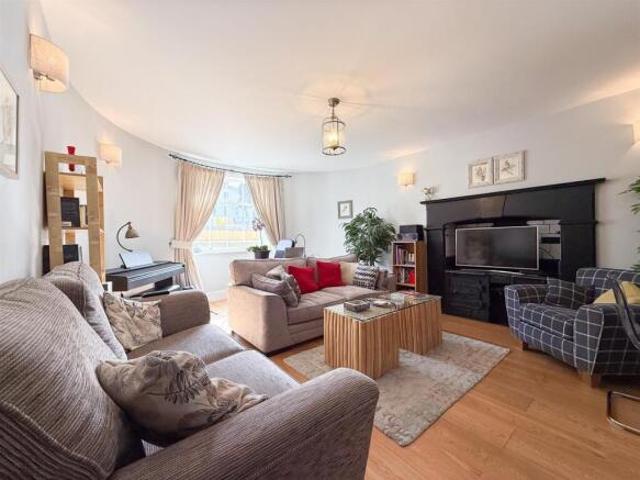 2 bedroom apartment for rent in Bath Road, Cheltenham GL53 7LH, GL53