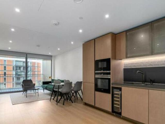 2 Bedroom Apartment For Rent In Battersea