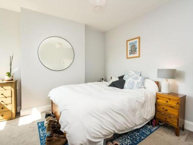2 bedroom apartment for rent in Bavent Road, London, SE5