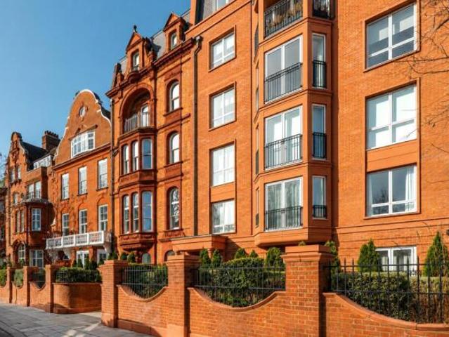 2 bedroom apartment for rent in Bayswater Road, Notting Hill, London, W2