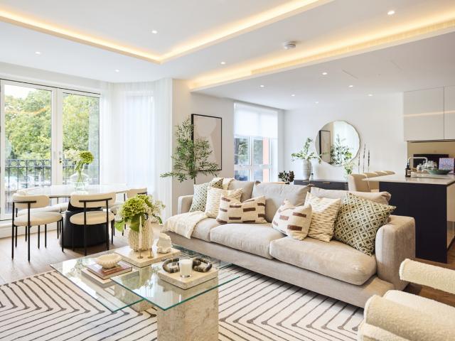 2 bedroom apartment for rent in Bayswater Road, London, W2
