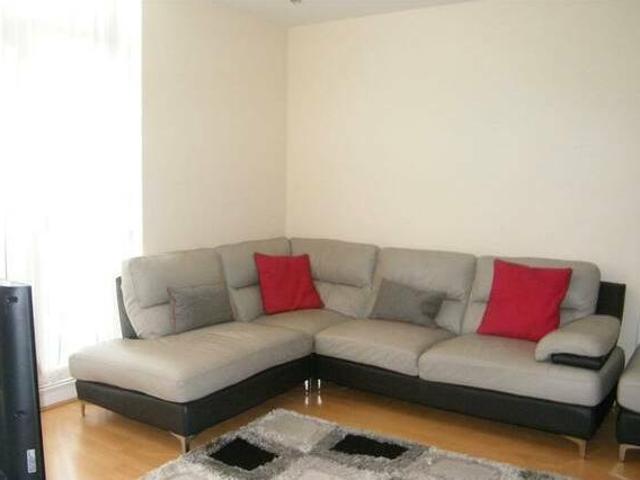 2 bedroom apartment for rent in Beech House Lauriston Close Sharston M33 5EJ M22