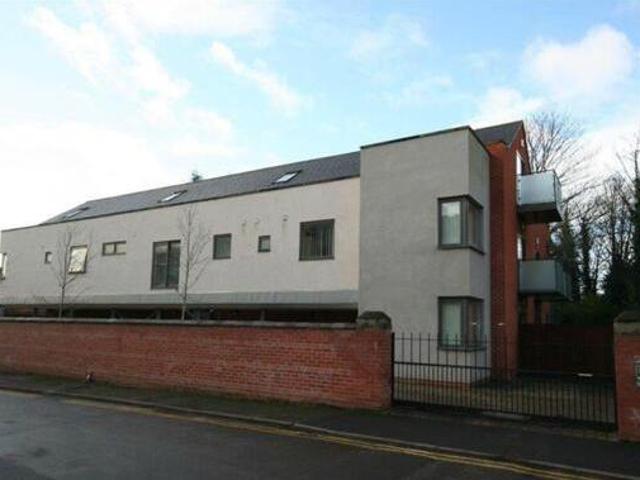 2 Bedroom Apartment For Rent In Beeston, Nottingham