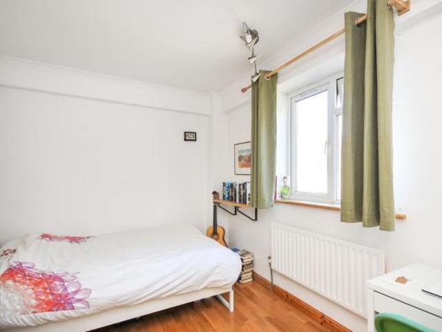 2 bedroom apartment for rent in Bell Green, Sydenham SE26
