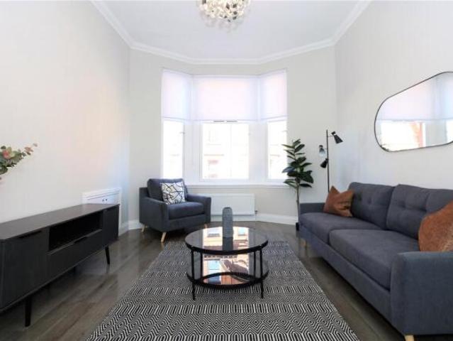 2 bedroom apartment for rent in Bell Street, Glasgow, G1