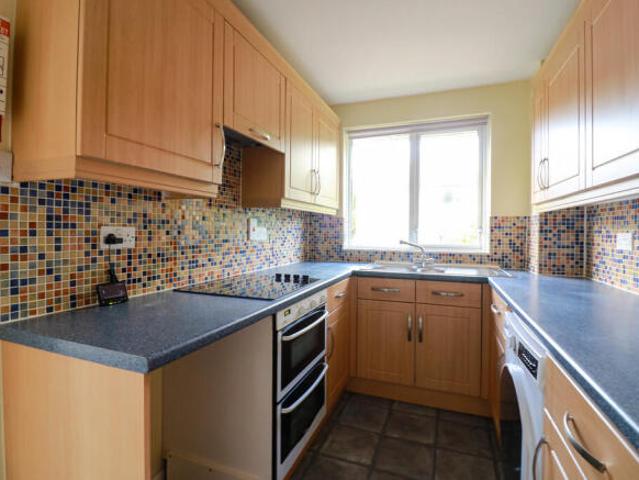 2 bedroom apartment for rent in Belton Court, High Street, Weston, BA1