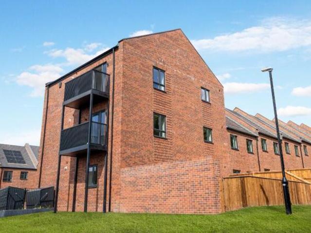 2 bedroom apartment for rent in Benwell Dene Terrace, Newcastle Upon Tyne, NE15