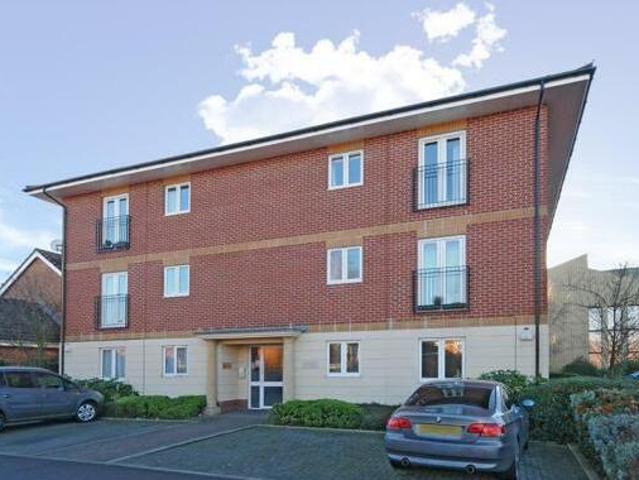 2 Bedroom Apartment For Rent In Berkshire