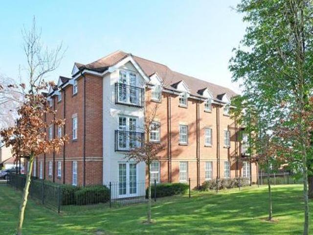 2 Bedroom Apartment For Rent In Berkshire