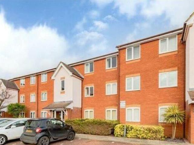 2 Bedroom Apartment For Rent In Berkshire