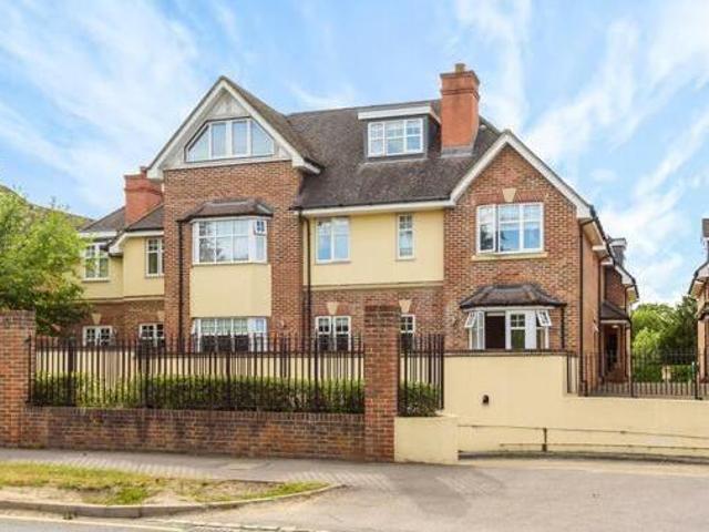 2 Bedroom Apartment For Rent In Berkshire