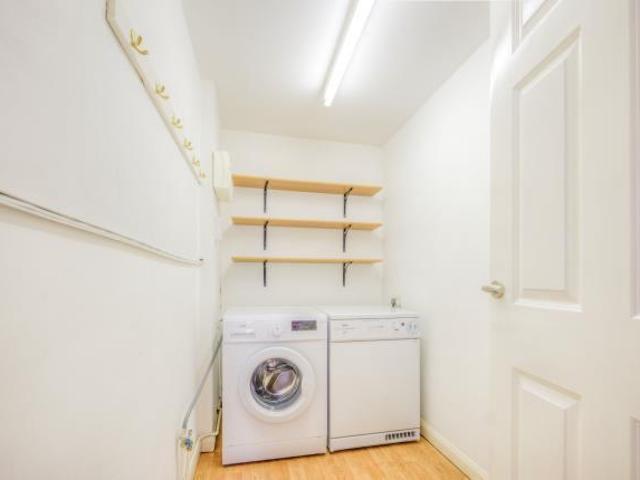 2 bedroom apartment for rent in Binswood Court, Leamington Spa, CV32