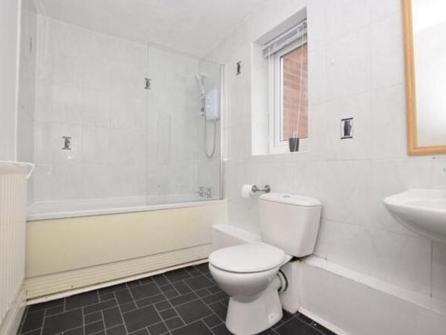 2 bedroom apartment for rent in Blackmoor Court, Alwoodley, Leeds, West Yorkshire, LS17
